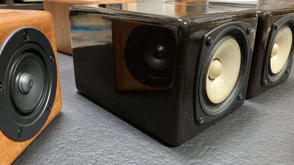 新作SOLID DICE PR15 - JuveAcoustics ユーヴェ